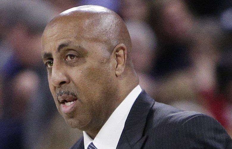 ‘No bitter side to it’: Now coaching 1,000 miles away, Lorenzo Romar is ...