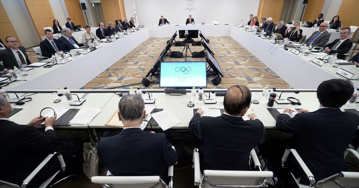 Boxing official warns time running out in Olympic standoff | The ...