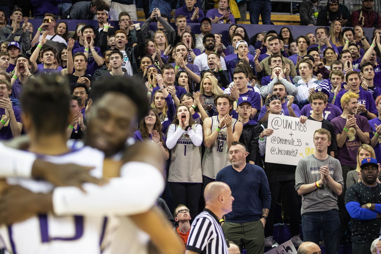 Dispatches from the Dawg Pack: A night with Washington basketball’s ...