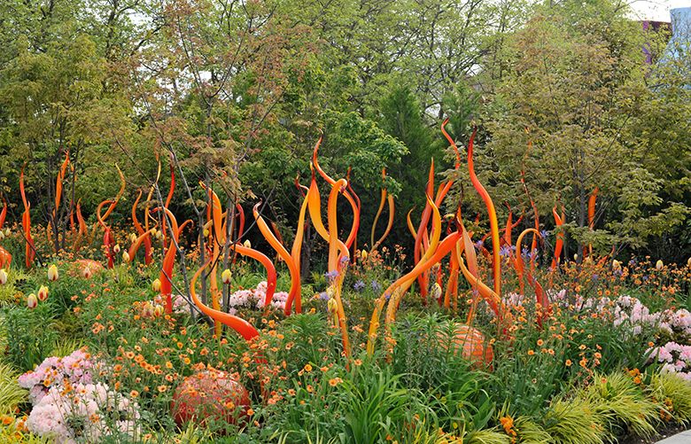 Richard Hartlage composes kaleidoscopic landscapes of bulbs — for ...