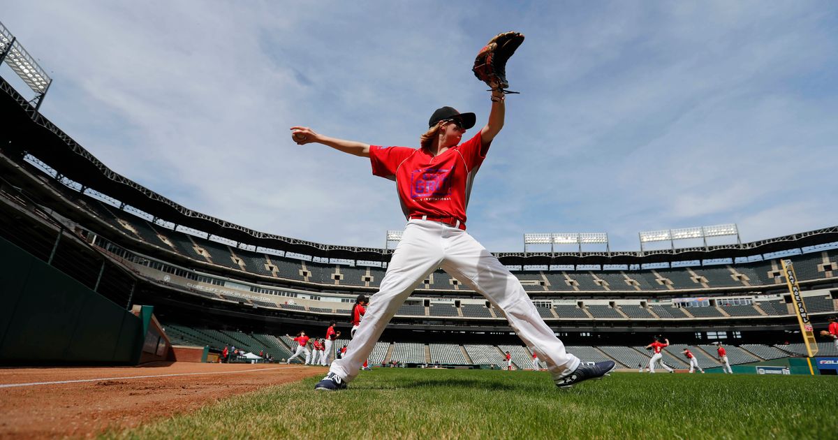 MLB Grit: High school girls playing games in big league park | The ...