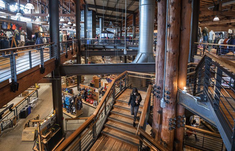 REI reports more sales, income, and members — but also higher costs ...