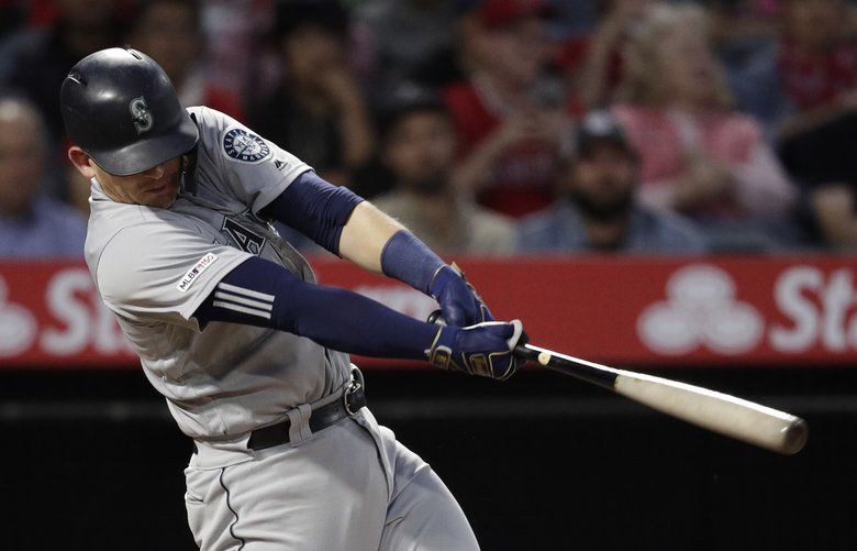 Photos: Mariners outlast Angels, 11-10 | The Seattle Times