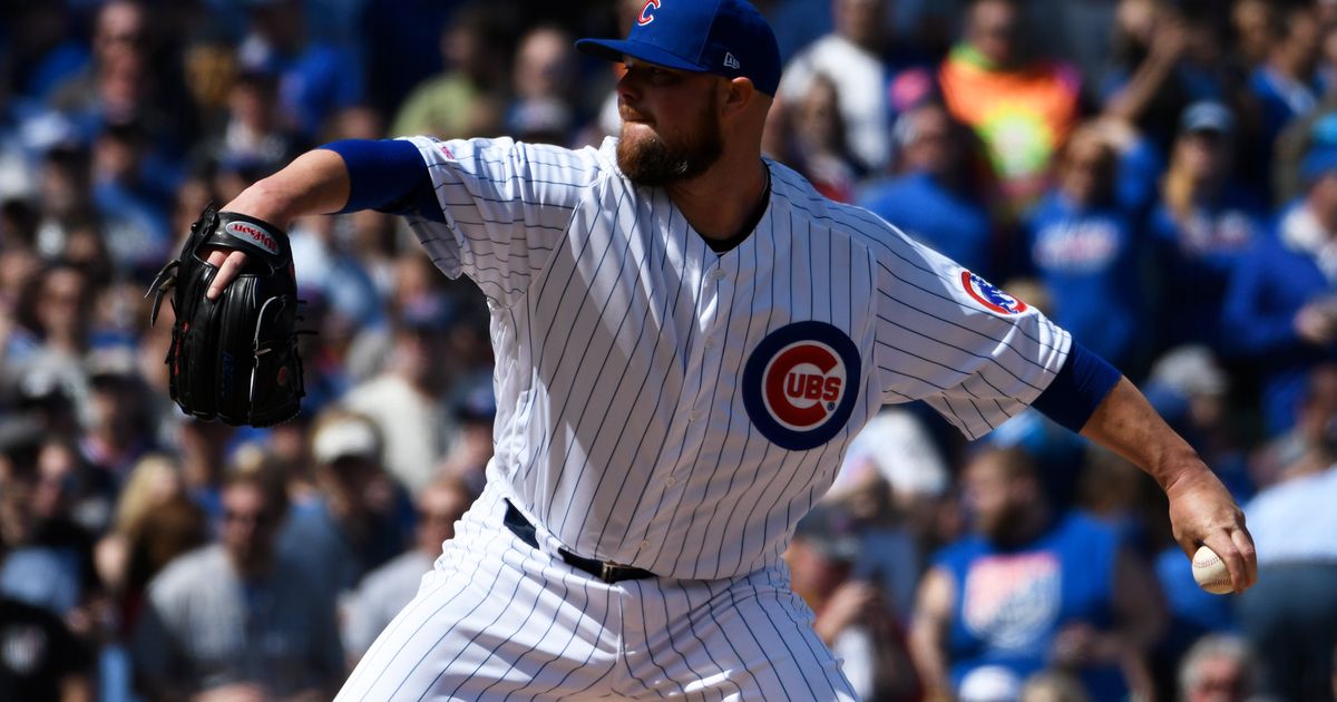 Cubs LHP Jon Lester departs with hamstring tightness | The Seattle Times