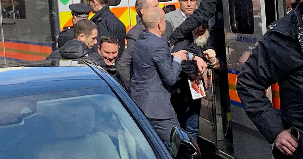 Assange arrest leads to interest in book of Vidal interviews | The ...