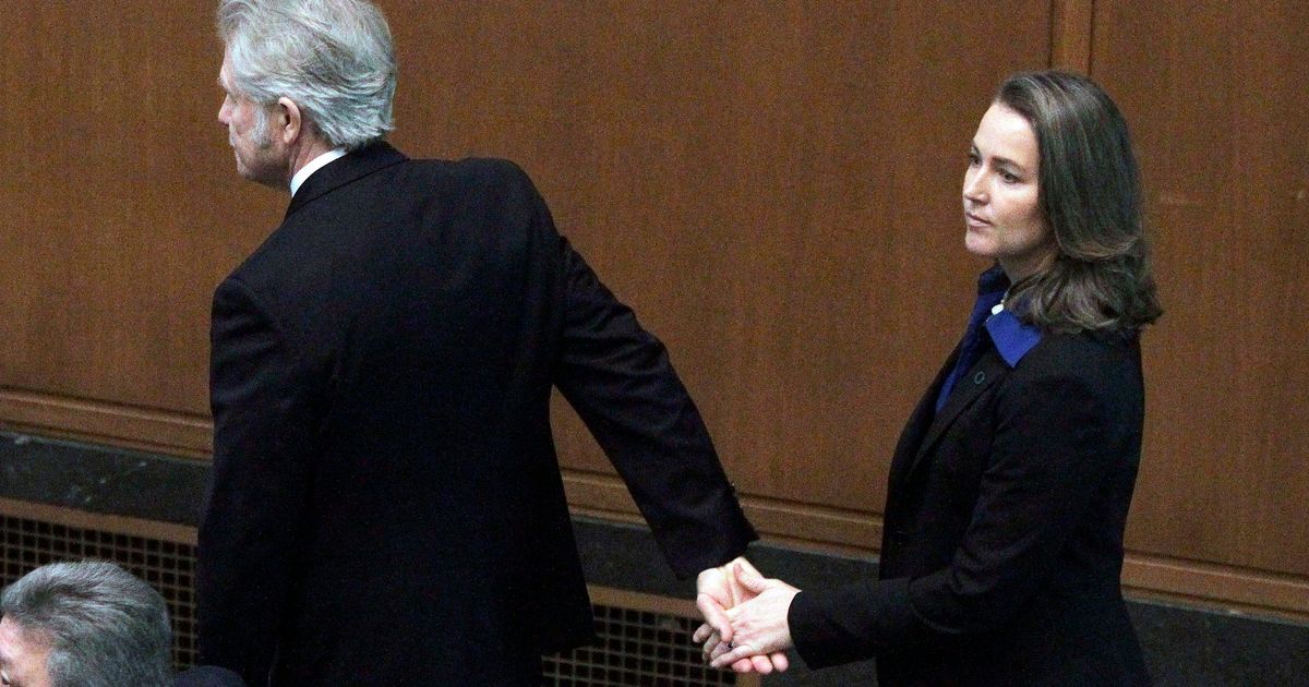 Former Oregon First Lady agrees to $50k fine | The Seattle Times