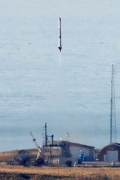 Japan’s private rocket reaches outer space for first time | The Seattle ...