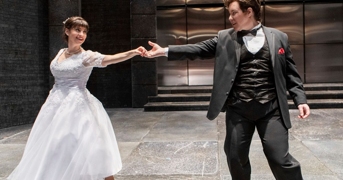 Transgender baritone Lucia Lucas makes US debut | The Seattle Times