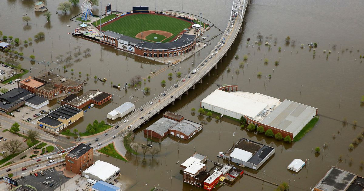 Officials: Actions in wake of ’93 flood ease flood damage | The Seattle ...