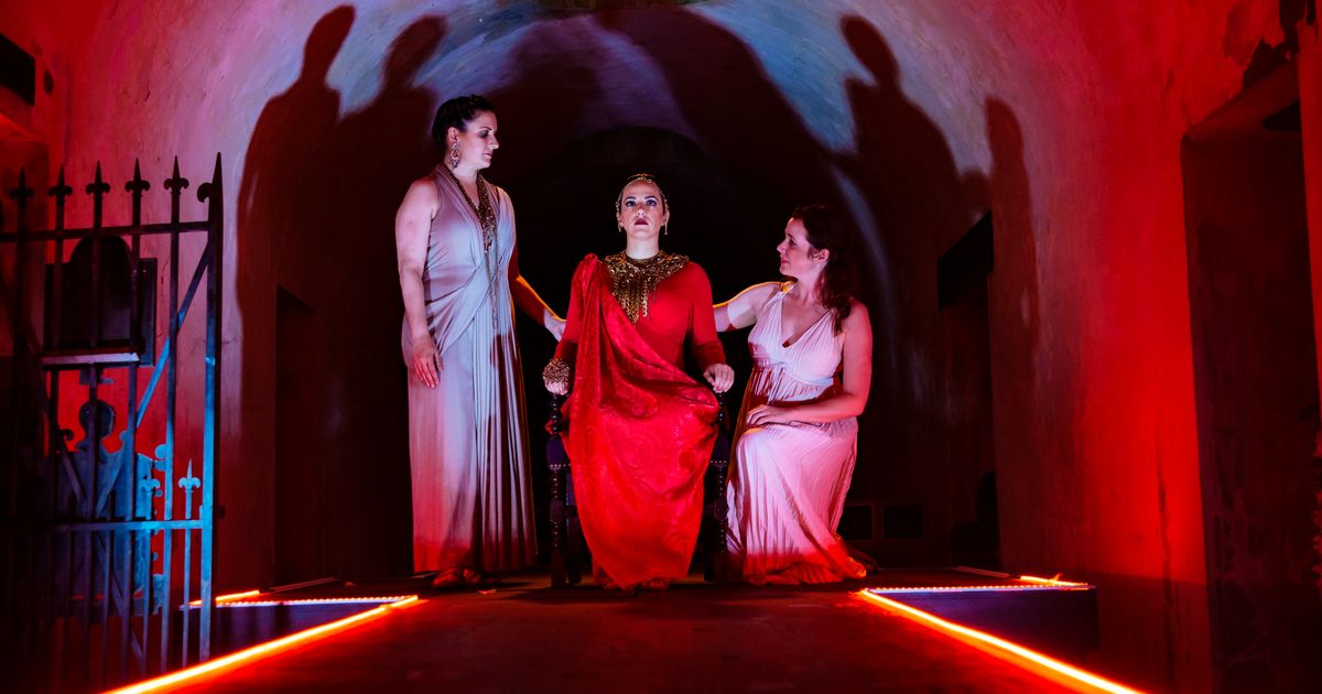 Purcell opera performed in cemetery catacombs | The Seattle Times