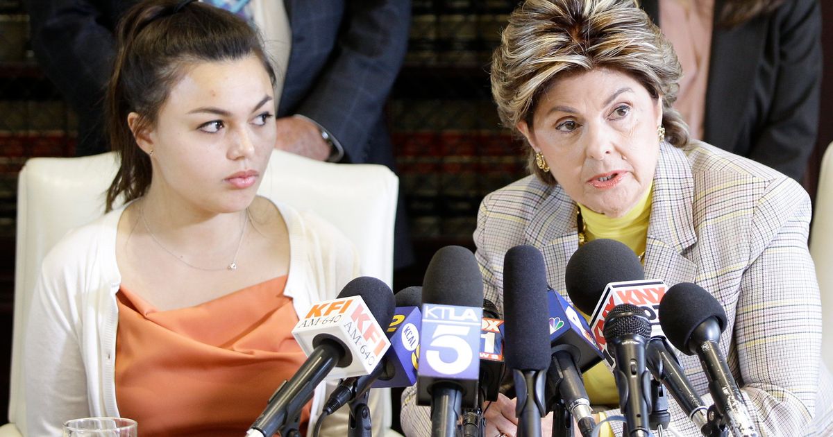 Ex-USC gynecologist charged in sex assaults of 16 patients | The ...
