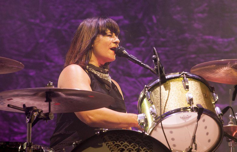 After 24 years, Sleater-Kinney drummer Janet Weiss leaves the band ...