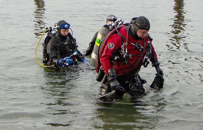 The Bubbles and Suds group meets year-round to dive into Puget Sound ...