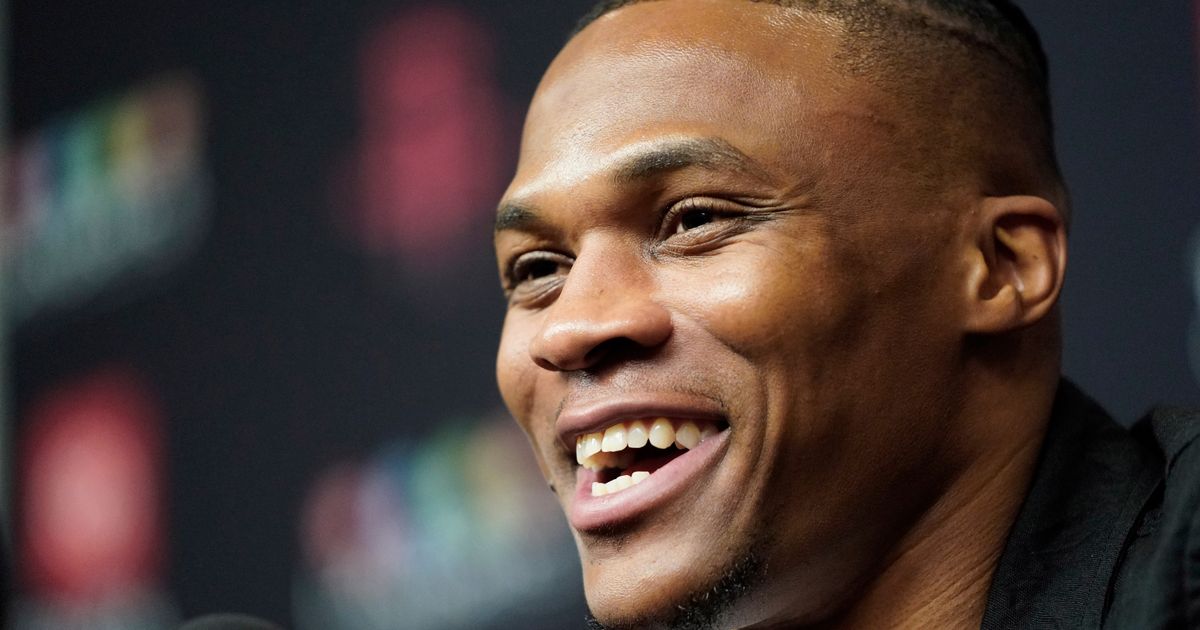 Westbrook all smiles in introduction with Rockets | The Seattle Times