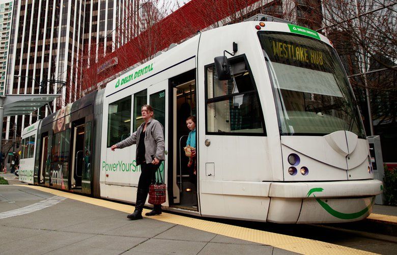 Downtown streetcar moving ahead with $9 million loan approved by ...