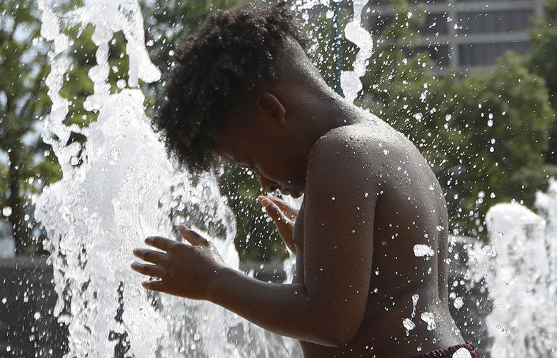 Dreadful heat, humidity invade South as misery continues | The Seattle ...