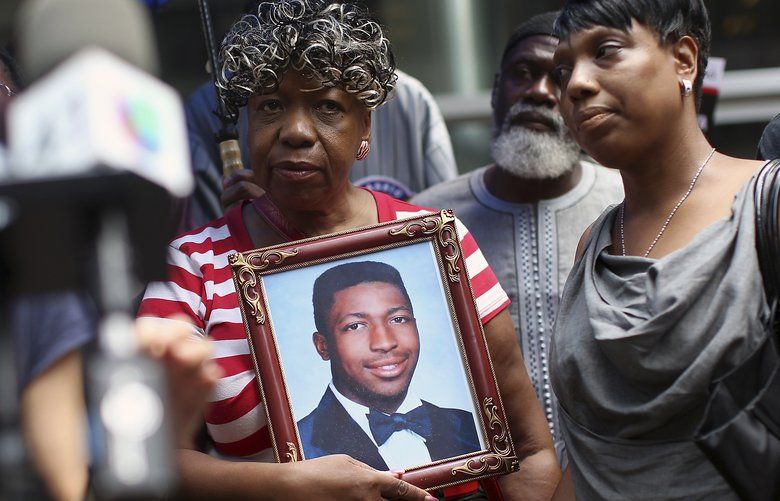 NYPD fires officer 5 years after Garner’s chokehold death | The Seattle ...