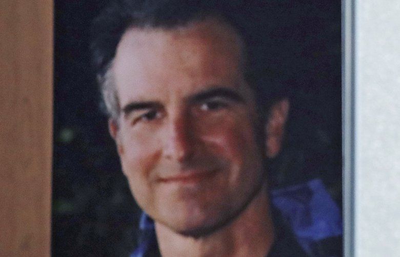 Grand jury charges witness with lying about suspect in 2001 slaying of ...