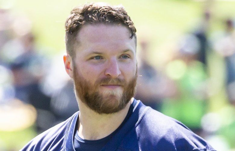 Seahawks snapper Tyler Ott considers new contract a mission ...