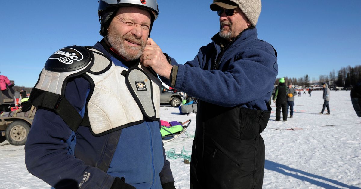 Musher denies Iditarod’s concerns over his dog care | The Seattle Times