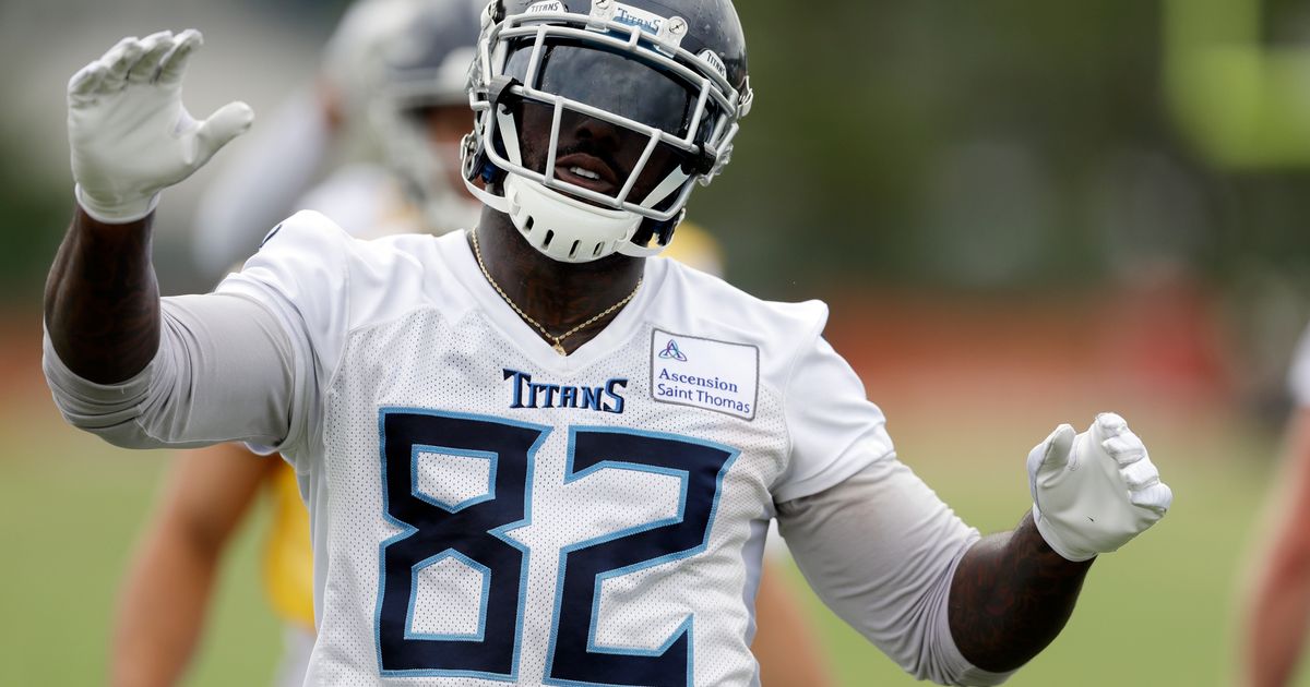 Week shy of 35, Titans’ Walker ready for 14th NFL season | The Seattle ...