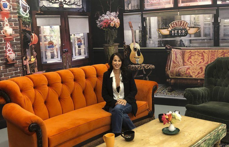 ‘Friends’ pop-up lets sitcom’s fans explore show’s key props | The ...