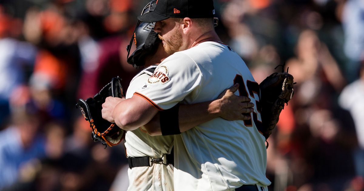 With Fenway trip next, Yaz sprints home to lift Giants | The Seattle Times