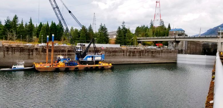 Columbia River Lock System Port Of Cascade Locks On The Columbia River