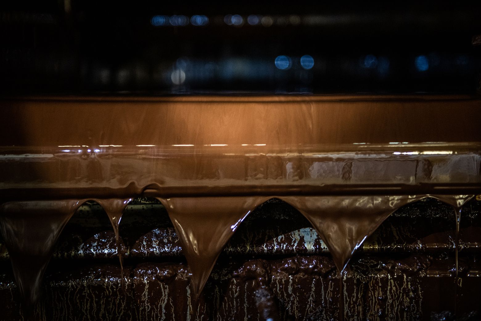 How Mars Inc., maker of M&Ms, vowed to make its chocolate green. And ...
