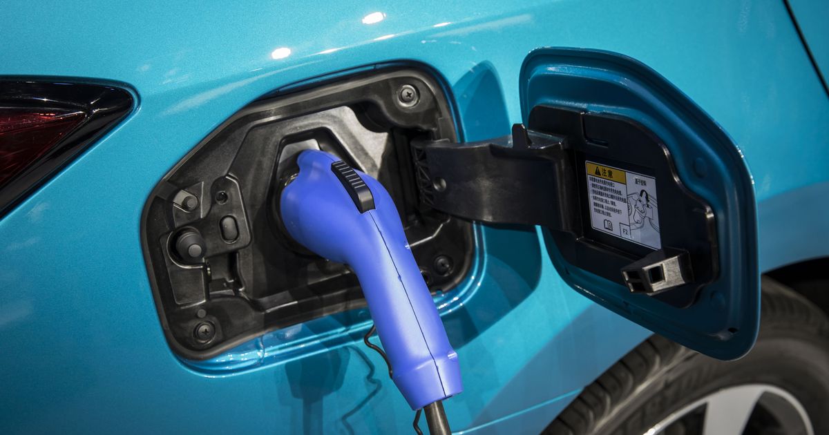 Consumers got millions in questionable electric-car tax credits | The ...