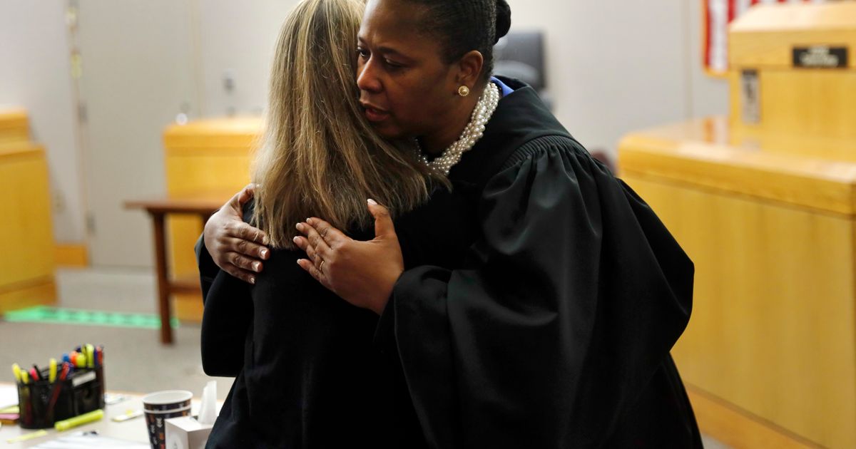 Ex-Dallas cop in deadly shooting gets hug from the judge | The Seattle ...
