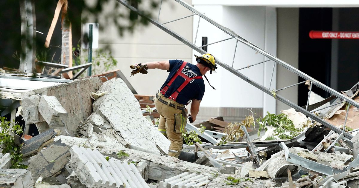 Demolition begins at site of shopping center explosion | The Seattle Times