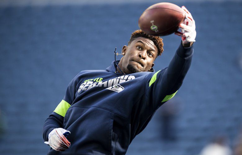 Photos: Seahawks beat the Buccaneers at home in overtime, 40-34 | The ...