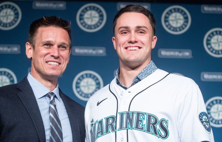 In Evan White, Mariners see their first baseman of the future (or at ...