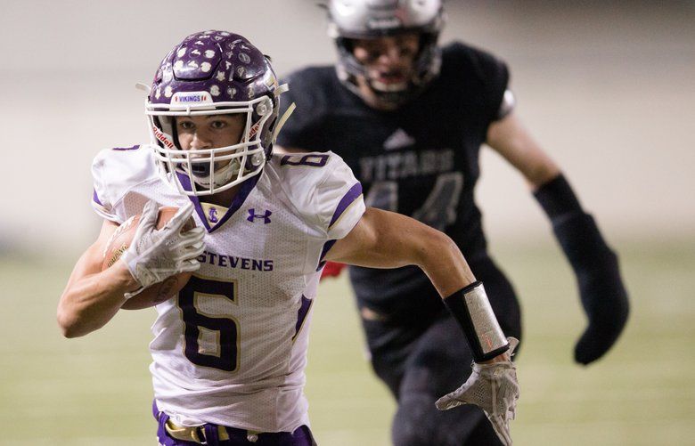 Lake Stevens opens football playoffs determined to avenge state-title ...