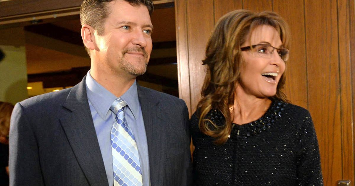 Palin says she learned of divorce plans from attorney | The Seattle Times