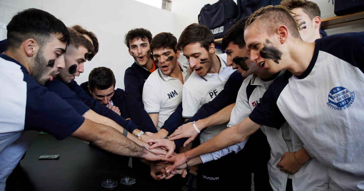 Players paint black stripes on faces in anti-racism stance | The ...