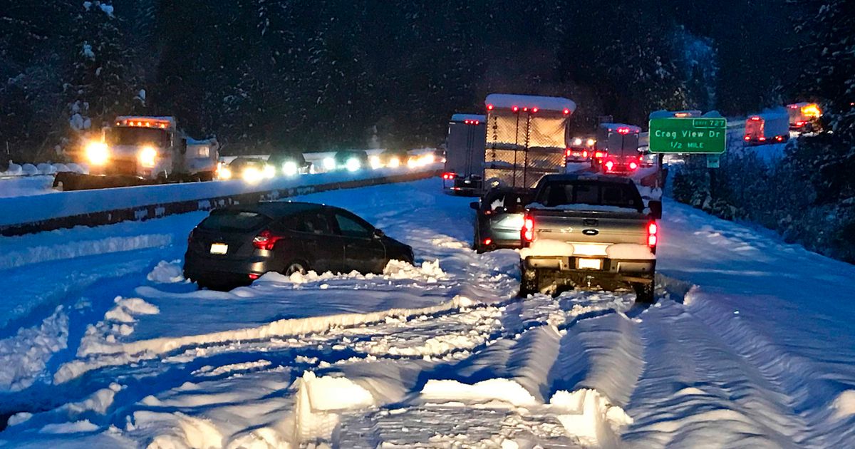 Interstate 5 reopens in aftermath of major snowstorm | The Seattle Times