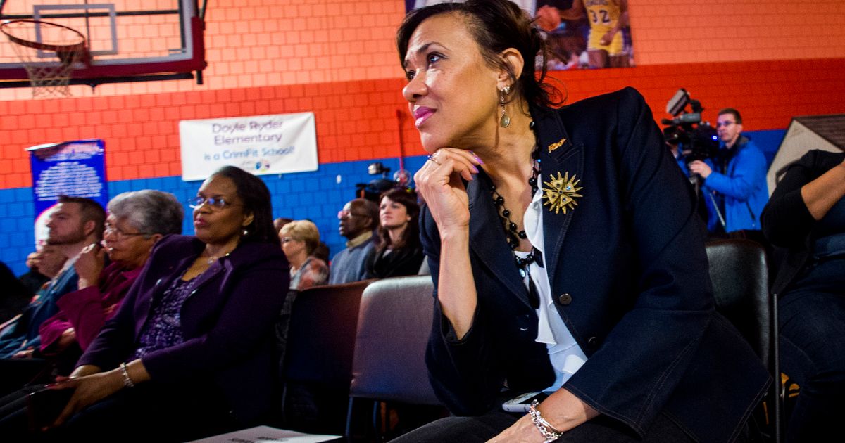 Former city councilman Neeley ousts incumbent Flint mayor | The Seattle ...