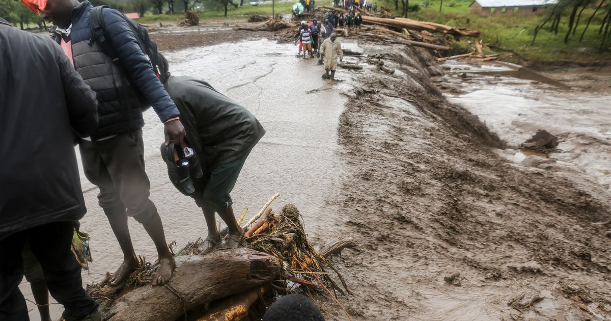 Mudslides, floods kill 34 people in western Kenya | The Seattle Times