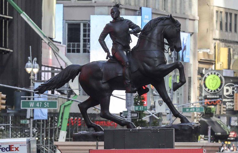 Richmond gets a new soaring statue, this one with dreadlocks | The ...
