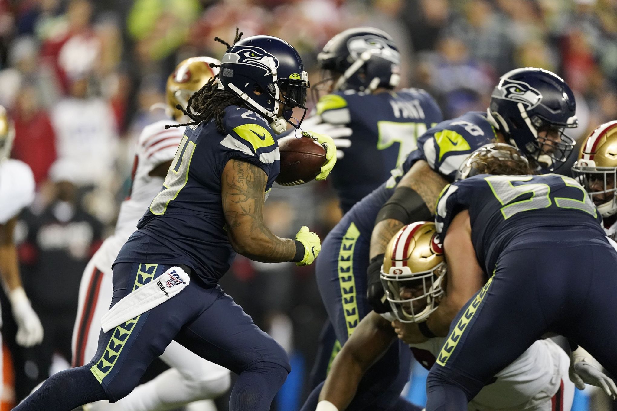 ‘Fresh off the couch,’ Marshawn Lynch gives Seahawks emotional boost in ...