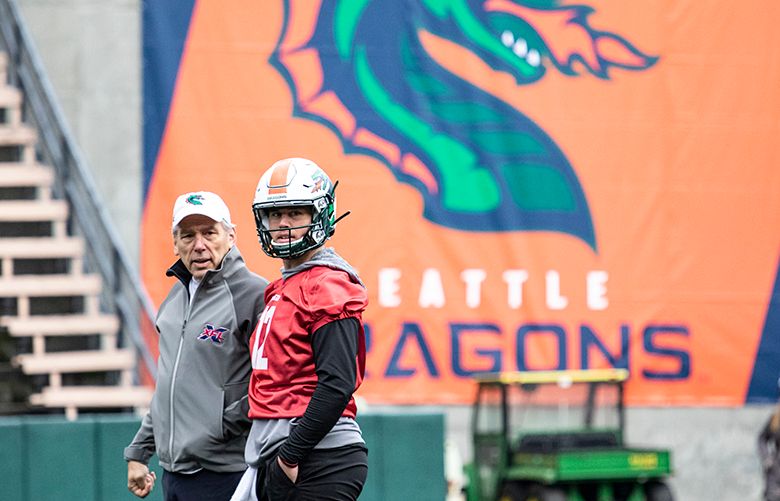 Seattle Dragons go public, with several hundred at open practice at ...