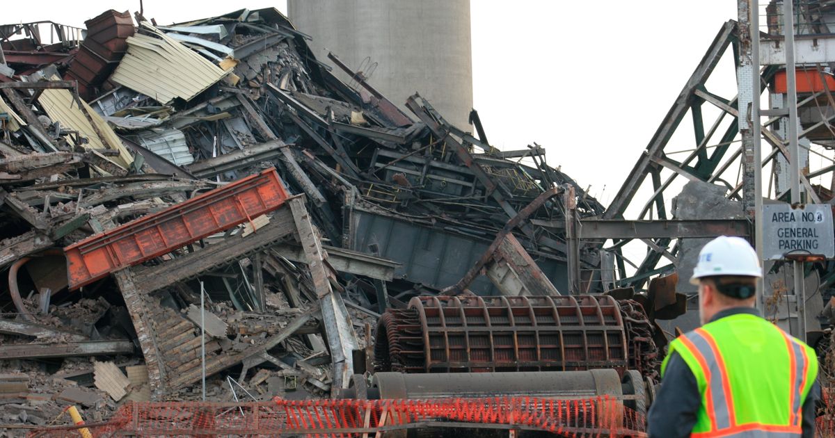 Historic Detroit power plant demolished to aid Jeep factory | The ...