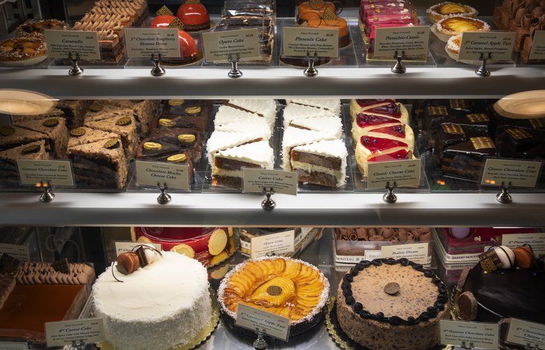 Mardi Gras madness: Bakery Nouveau produces hundreds of king cakes, and ...