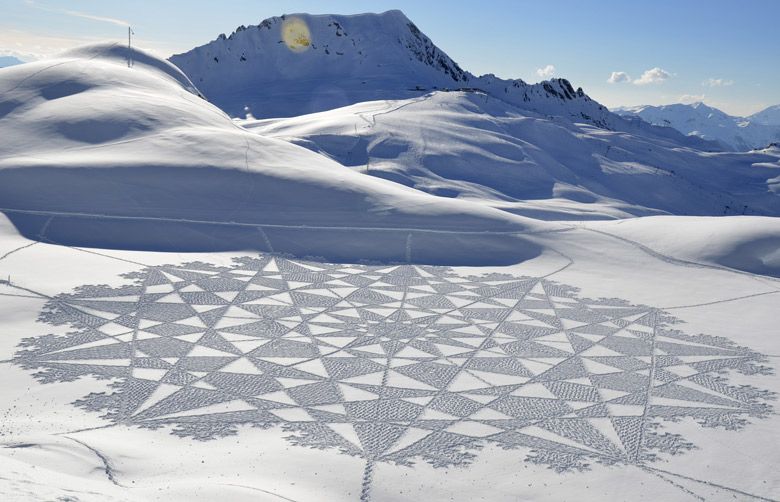 Artist uses snow as canvas for massive geometrical designs | The ...