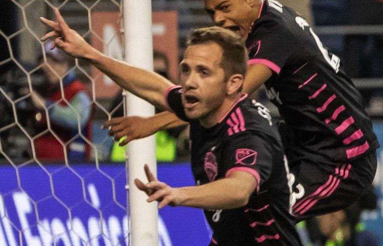 Sounders bring back dependable veteran midfielder Harry Shipp for 2020 ...