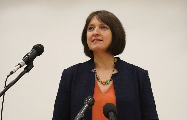 Breaking her silence, Seattle Schools chief Denise Juneau apologizes ...