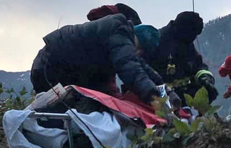 Trail runner with broken leg rescued after crawling 10 hours in remote ...