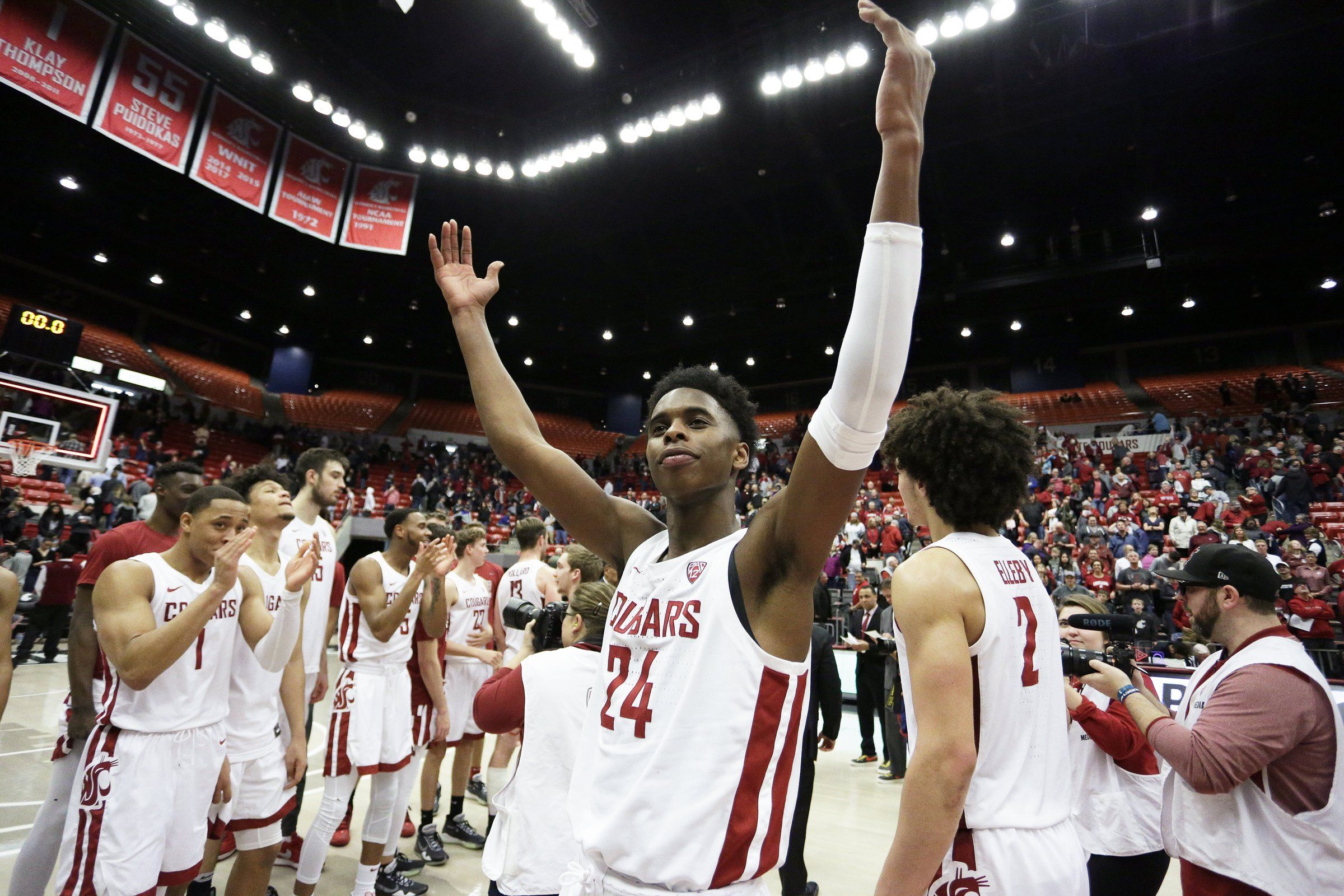 WSU men s basketball Veteran leadership exceptional recruiting class mean high ceiling for Cougars The Seattle Times